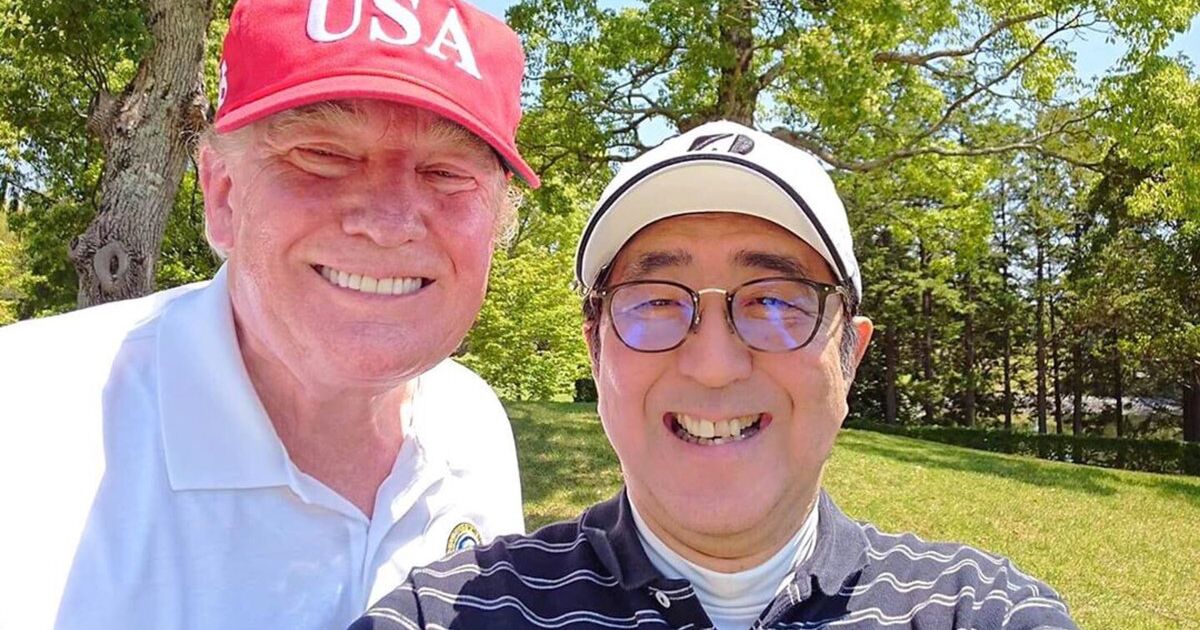 トランプ大統領訪日でのゴルフ中に被った帽子がテンプレ過ぎるUSA帽子だったお話 - Togetter